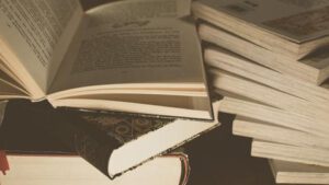 Schmock Bedeutung: Herkunft, Definition und Verwendung des Begriffs ...